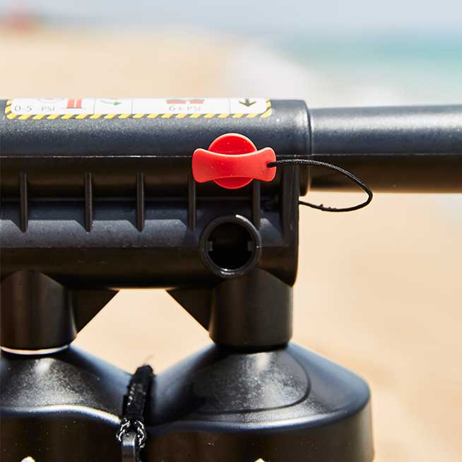 Red Paddle Co double action Handpumpe Titan